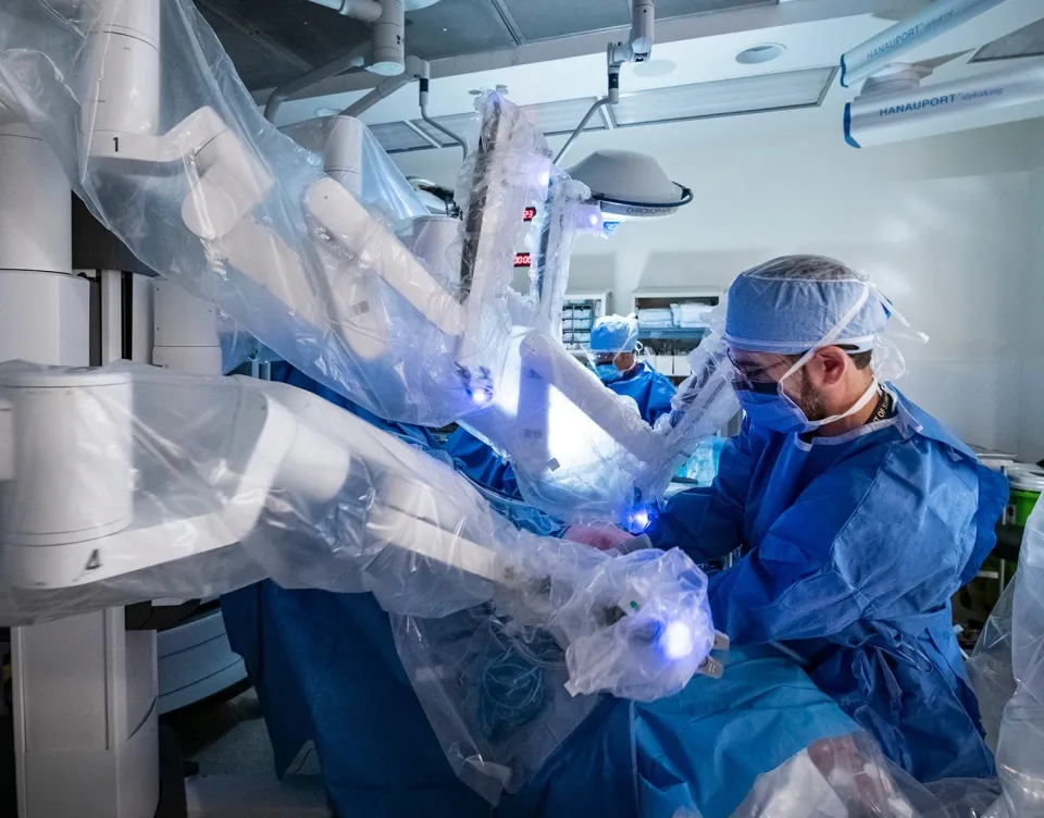 B’nai Brith Kingston Raises $1.6 Million for KHSC Robotic Surgery ...